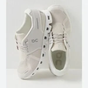 On Running | Shoes | On Cloud 5 Trainers Color Pearl White Women 75 New ...